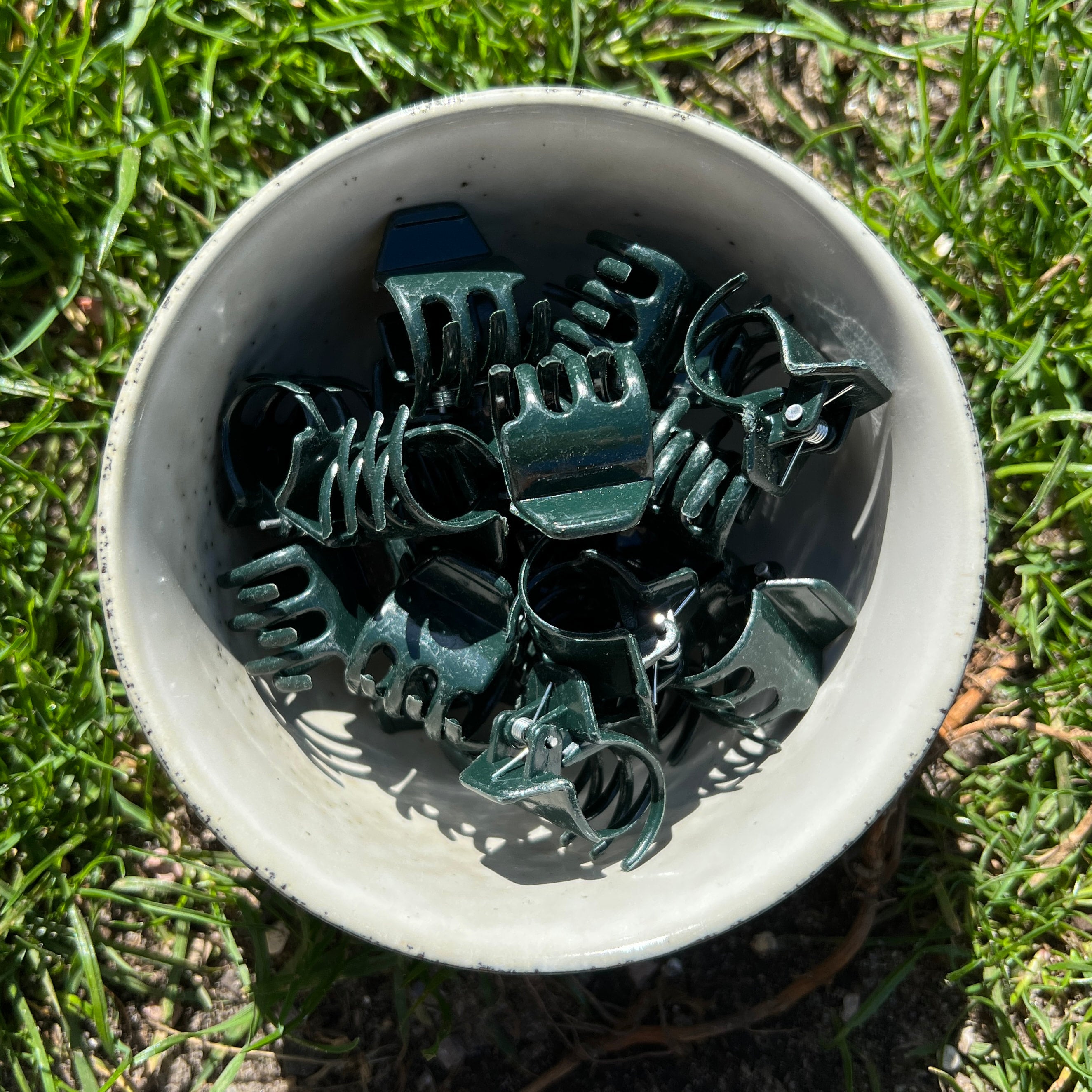 Large Mounting Clips 18mm - 40 PACK | Growing Grounds Australia